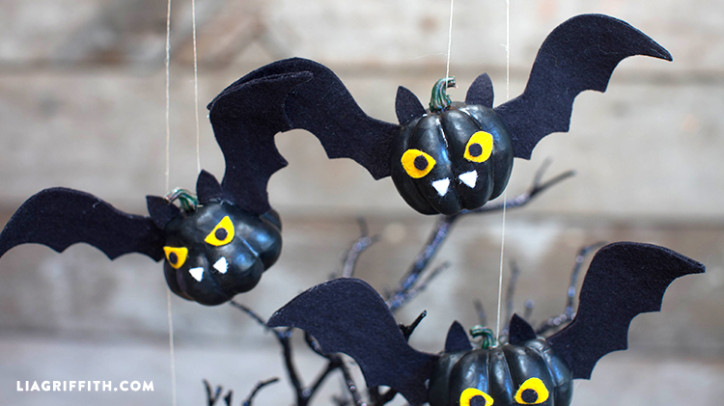 Pumpkin Bats Halloween Craft - Lia Griffith