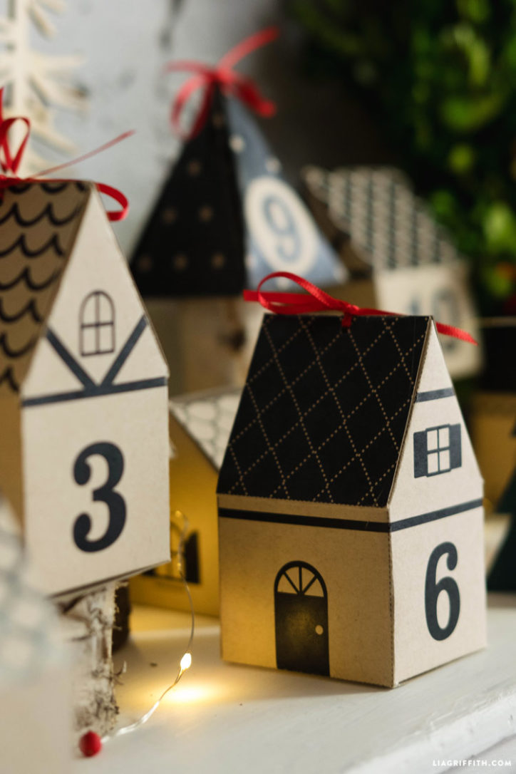 3D Paper Advent Calendar - Lia Griffith