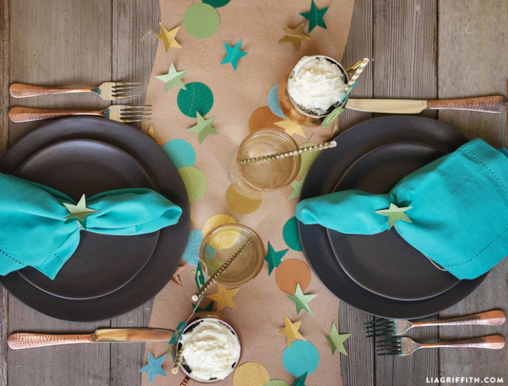 Paper DIY Table Runner - Lia Griffith