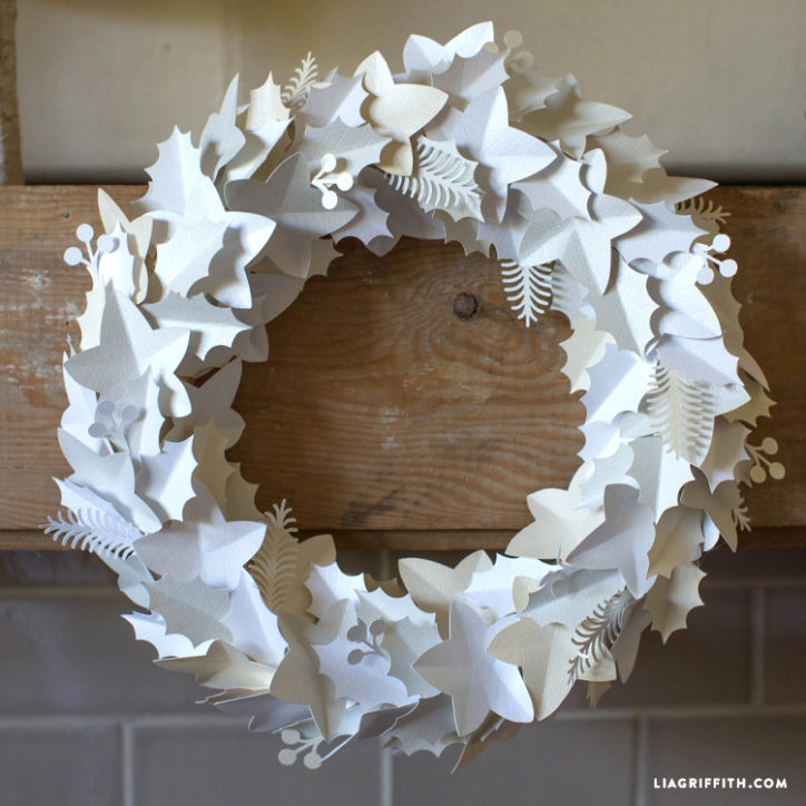 DIY Winter Wreath Paper Project | Seasonal Home Decor