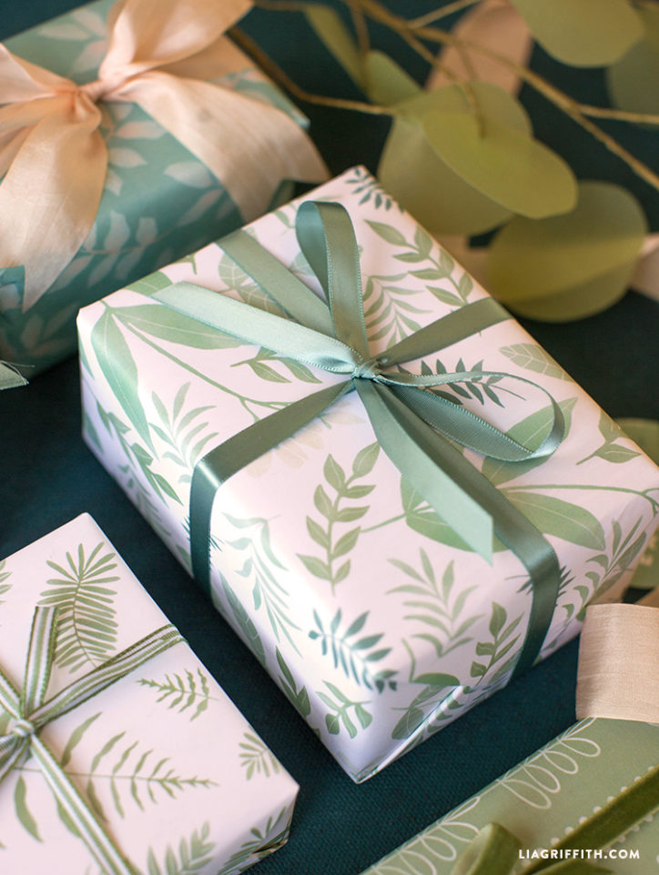 Printable Botanical Gift Wrap