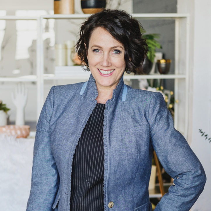 Video: Meet Lia - Lia Griffith