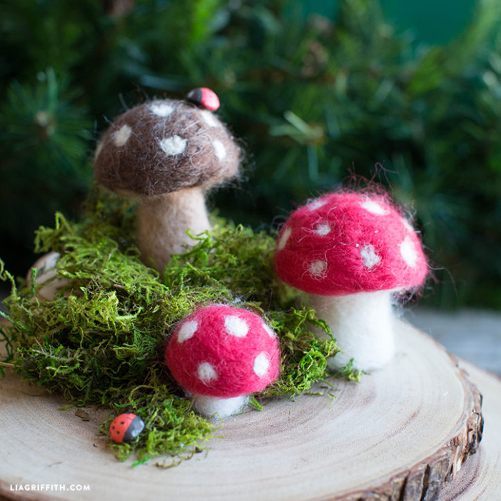 Tiny Felted Toadstools - Lia Griffith