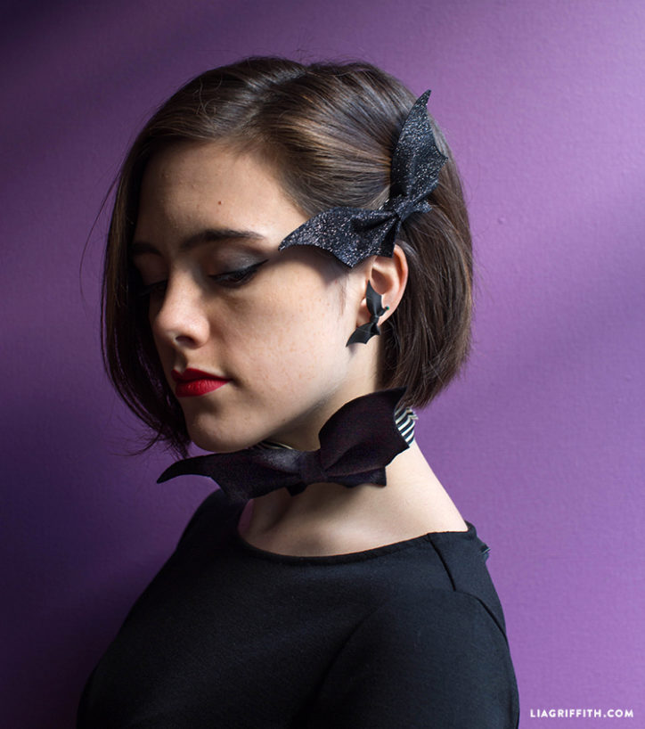 VIDEO: 11 Ways to Wear a DIY Bat Bow - Lia Griffith