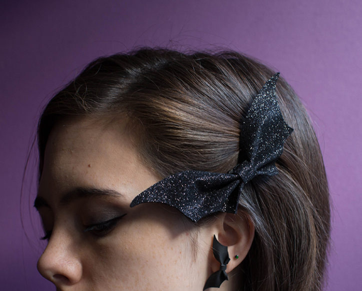VIDEO: 11 Ways to Wear a DIY Bat Bow - Lia Griffith