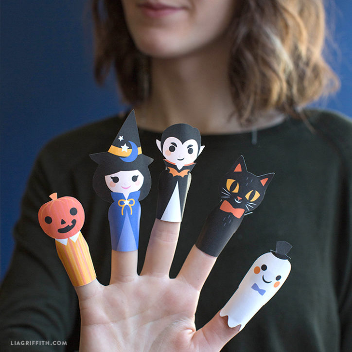 Halloween Paper Finger Puppets - Lia Griffith
