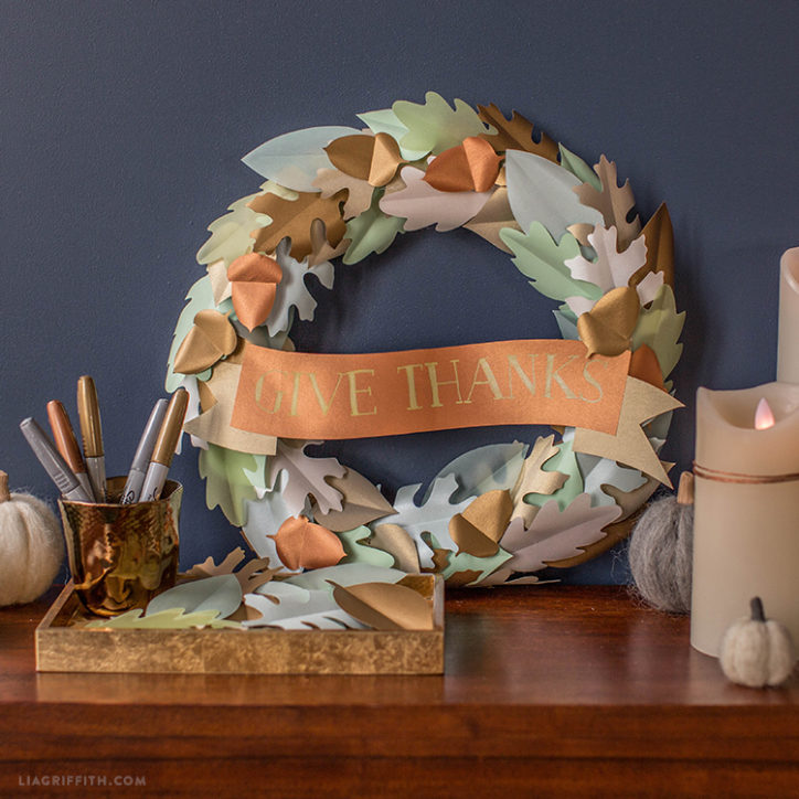 Printable Thanksgiving Wreath - Lia Griffith