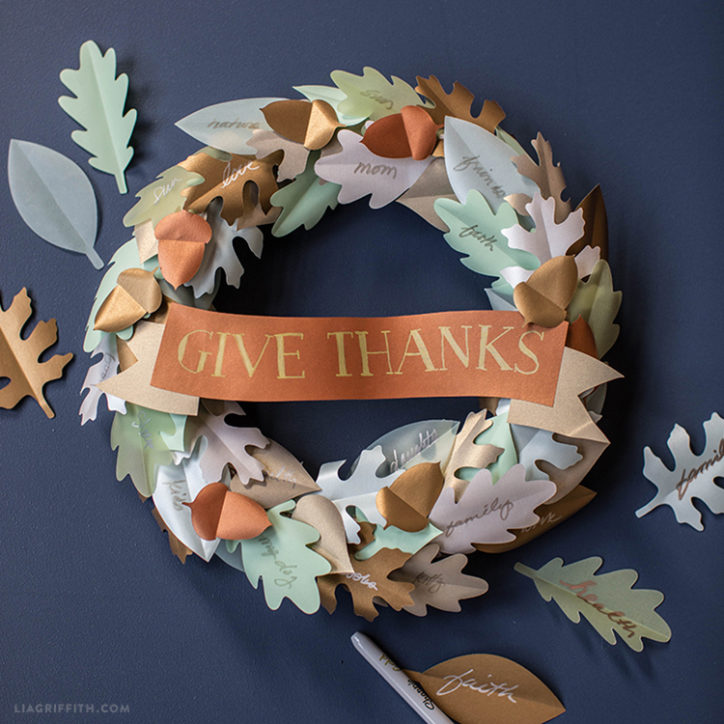 Printable Thanksgiving Wreath - Lia Griffith
