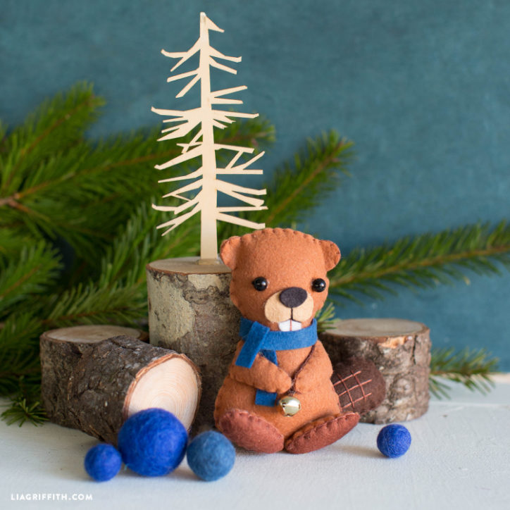 DIY Felt Beaver - Lia Griffith