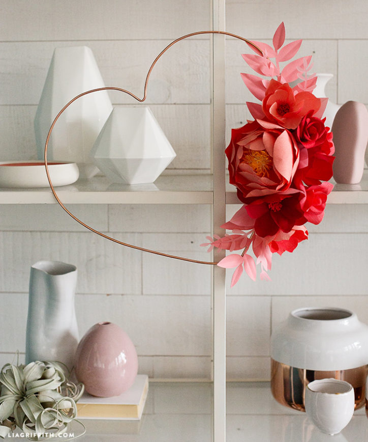 Create a gorgeous copper wire heart wreath for your home