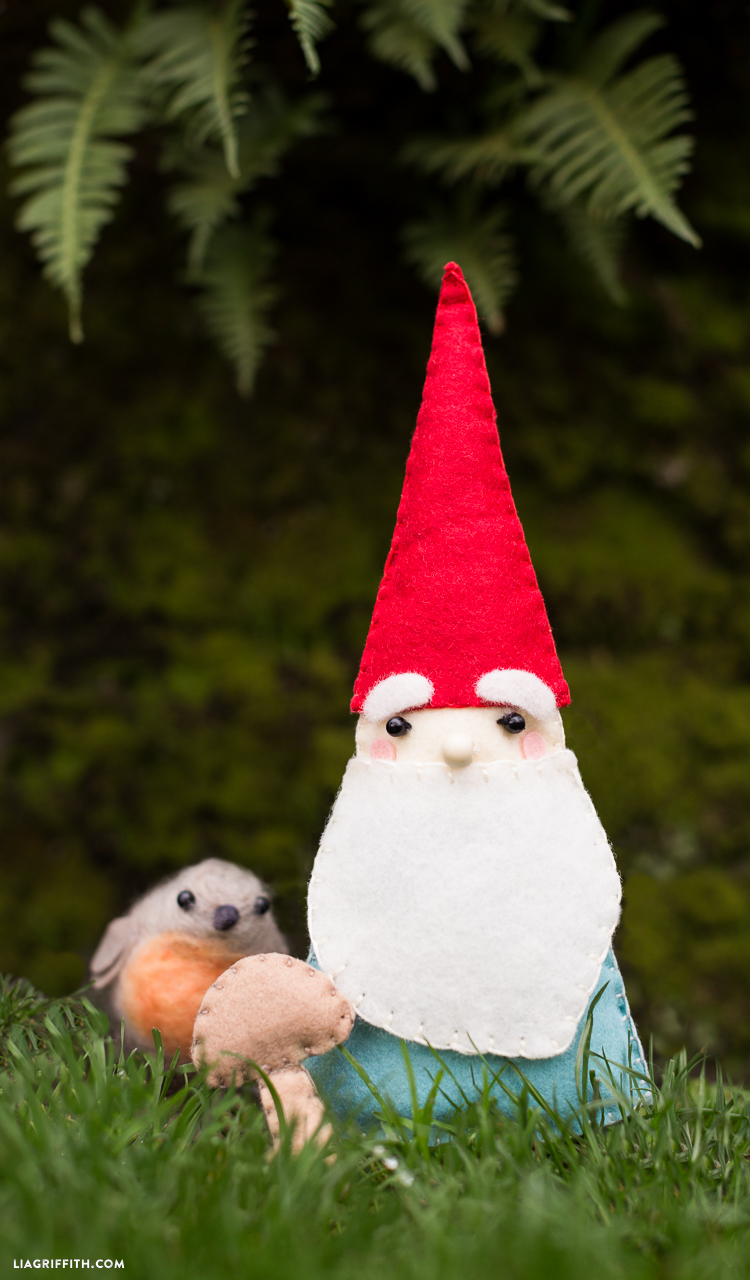 Felt animal stuffies so you can create your own crafting companion