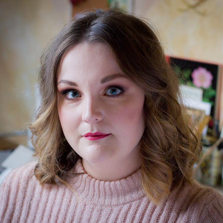 Meet our Featured Artist Kathryn Bondy of Golden Age Botanicals