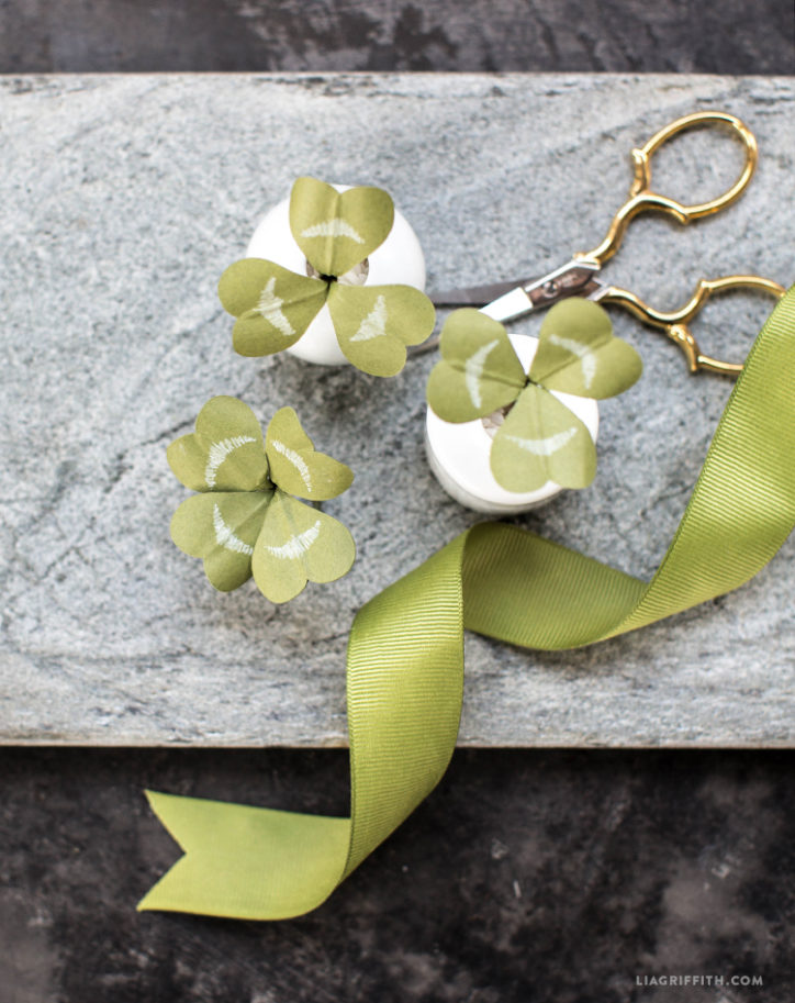 Paper Clover Template & Tutorial - Lia Griffith