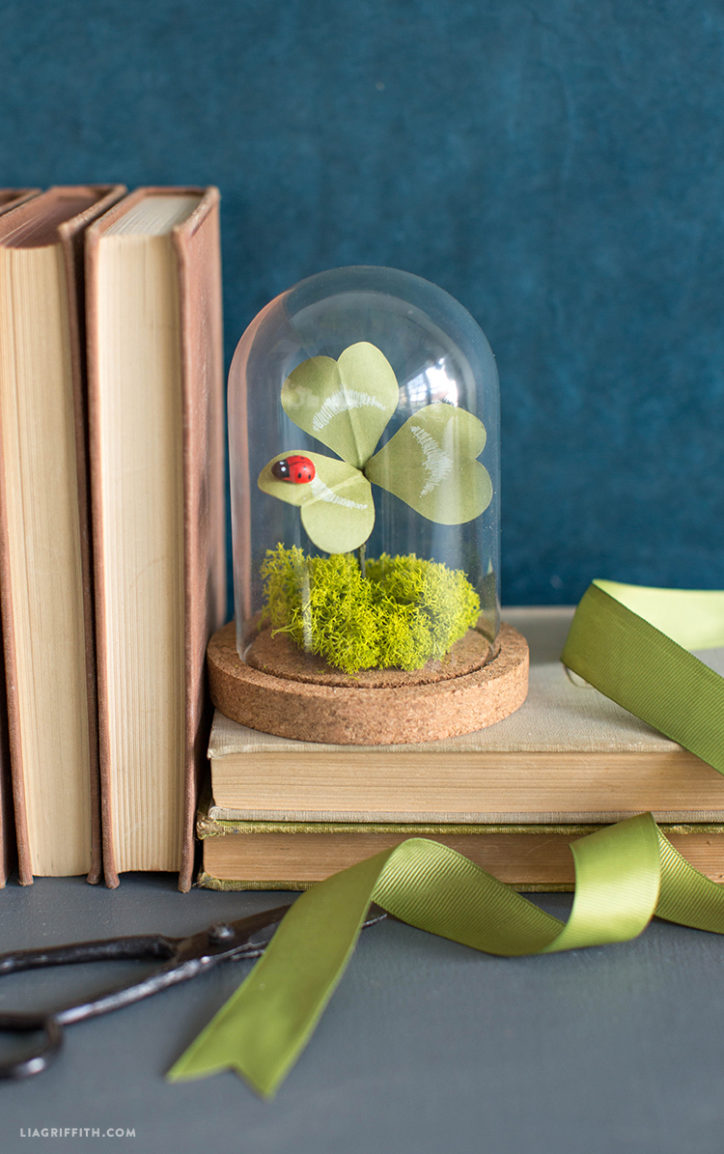 Paper Clover Template & Tutorial - Lia Griffith
