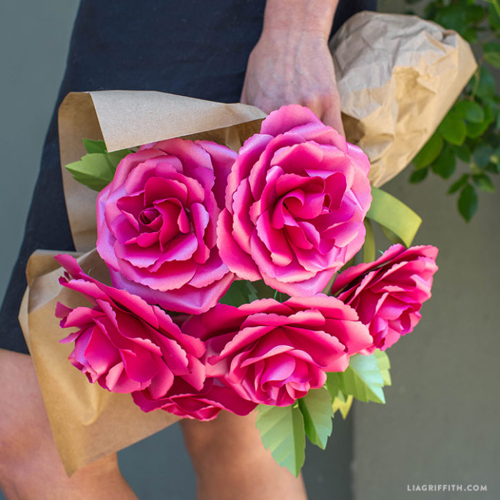 Make a Full Bloom Paper Garden Rose -- FREE Download