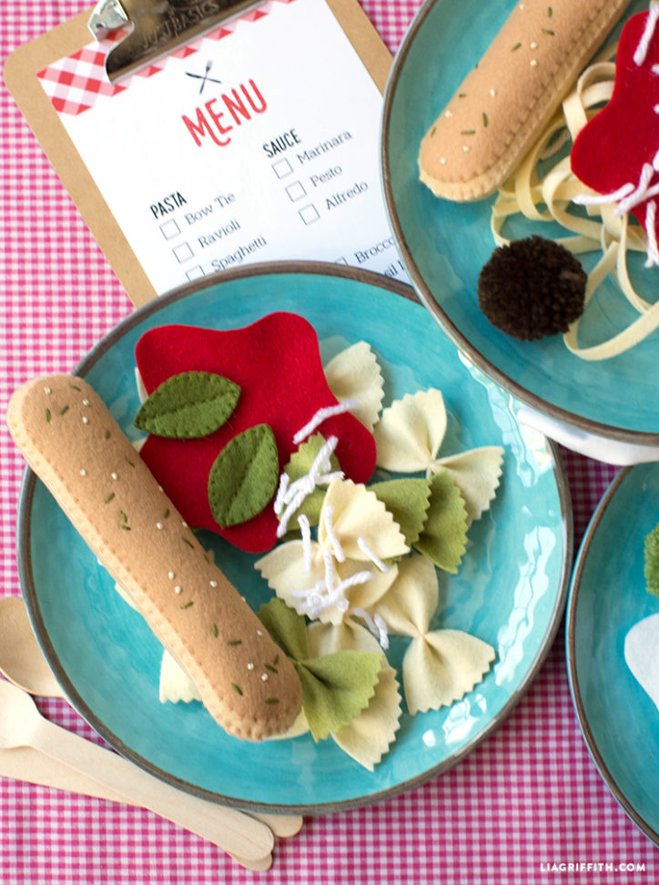 Create an Easy Felt Pasta Play Food Set for Your Kids