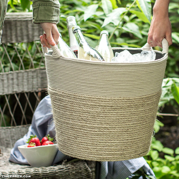 Keep Cool This Summer With This Easy DIY Rope Drink Bucket!