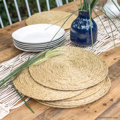 Make This Easy DIY Rope Table Charger for Backyard Dining!