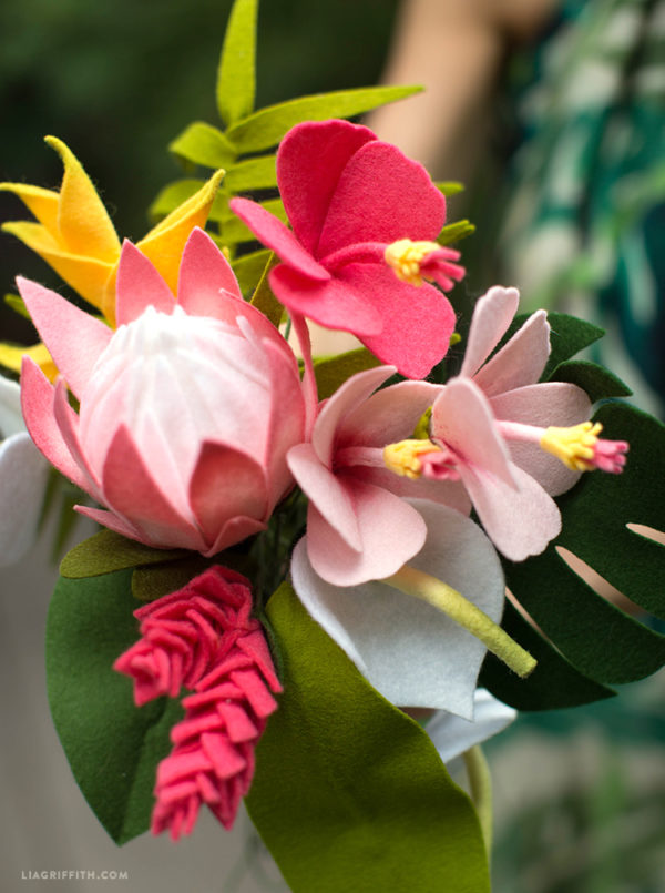 Let's Get Tropical with Felt Tropical Flowers in a Bouquet!