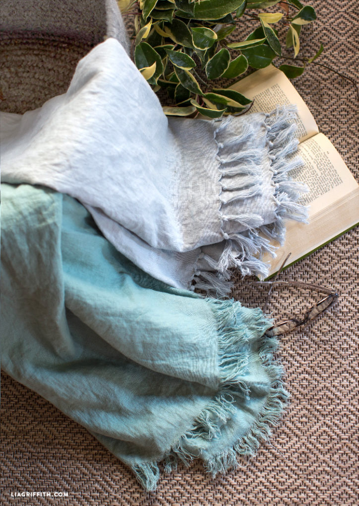 Stay Warm on Summer Nights with This DIY Linen Throw!