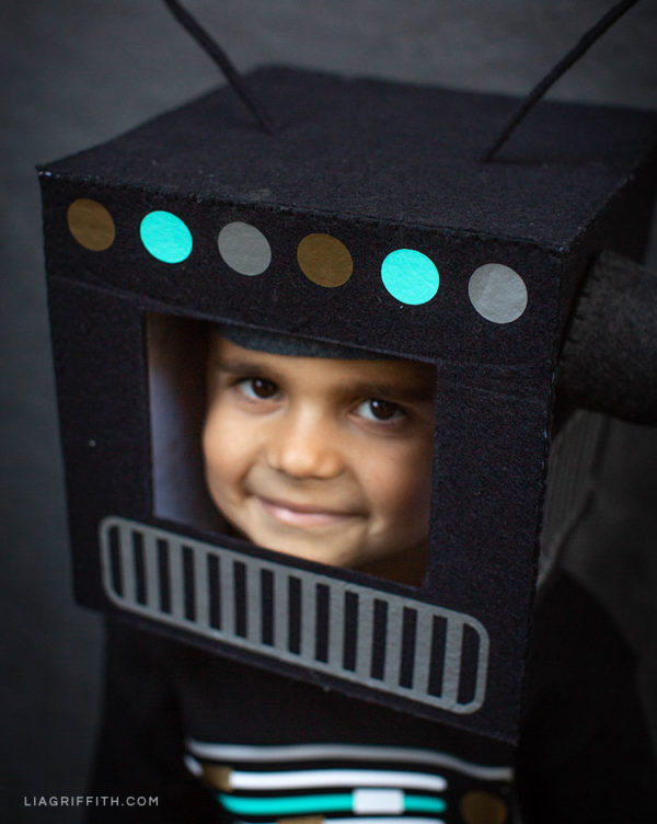 Halloween DIY Robot Costume for Kids - Lia Griffith