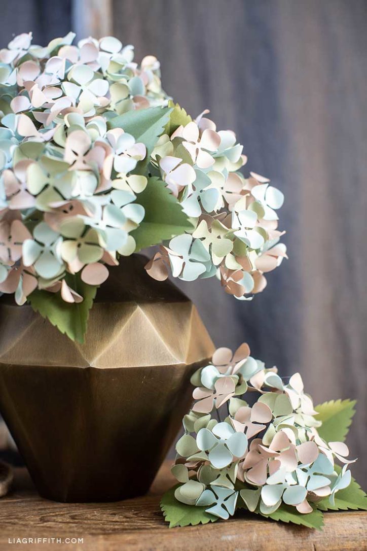 Video Tutorial: Frosted Paper Hydrangeas - Lia Griffith
