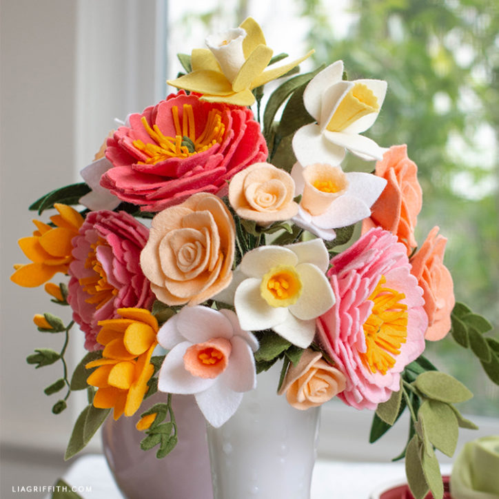 Wedding DIY: Felt Flower Bridal Bouquet for Spring - Lia Griffith