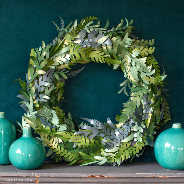 Video Tutorial: Frosted Paper Fern and Eucalyptus Wreath Kit