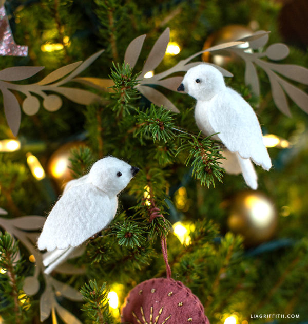 Video Tutorial: Easy Felt Dove Ornaments - Lia Griffith