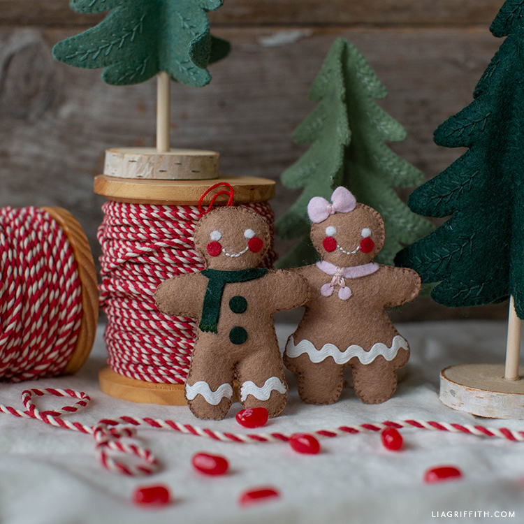 How to Make a Felt Gingerbread House - Lia Griffith
