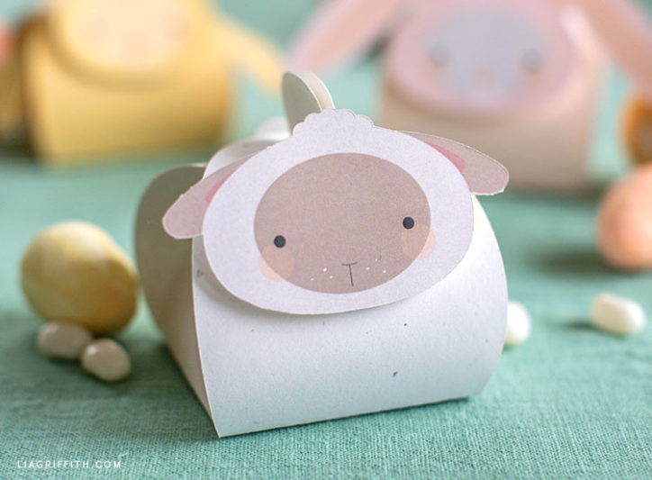 Print Then Cut Easter Animal Treat Boxes - Lia Griffith