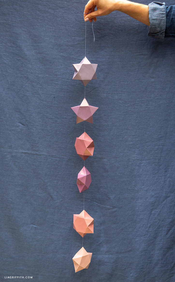 How to Make 3D Stars with Frosted Paper - Lia Griffith