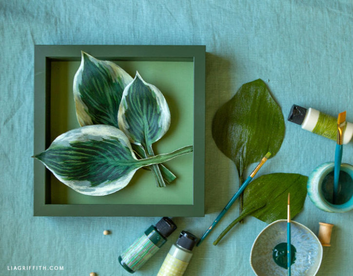 Video Tutorial: Painted Crepe Paper Hosta Leaves - Lia Griffith