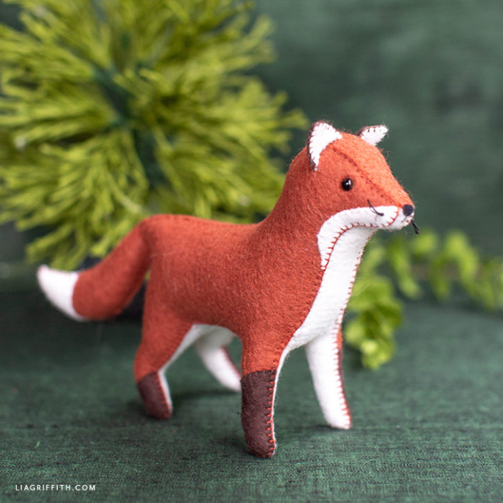 Felt Red Fox Stuffie Pattern & Tutorial - Lia Griffith