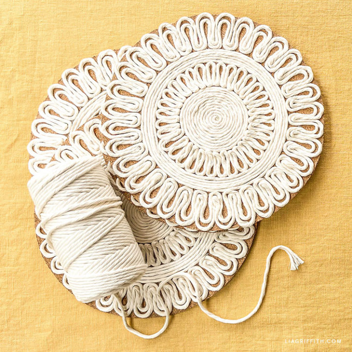 Video Tutorial: DIY Charger Plates - Lia Griffith
