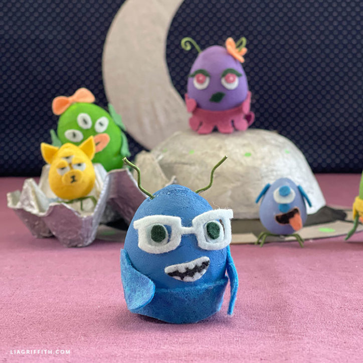 DIY Alien Dolls: a Cute and Easy Kid's Craft - Lia Griffith