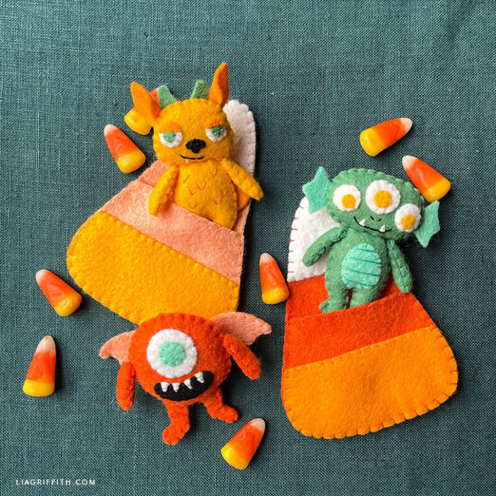Felt Monster Pocket Pals - Lia Griffith