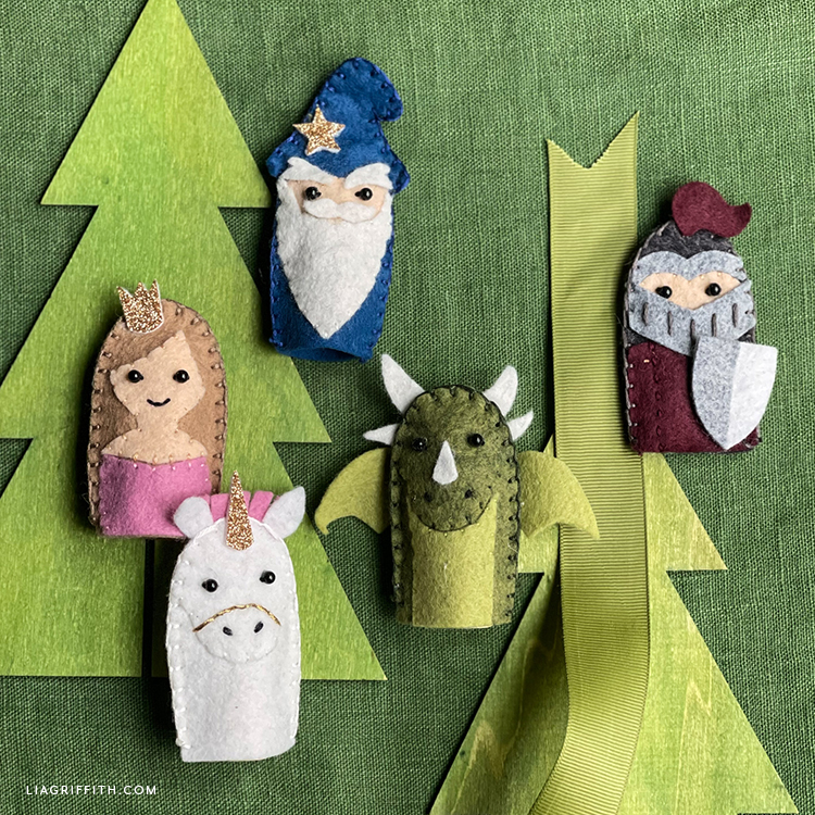Felt Fairy Tale Finger Puppets Template & Tutorial - Lia Griffith