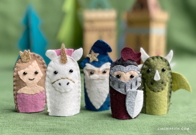 Felt Fairy Tale Finger Puppets Template & Tutorial - Lia Griffith