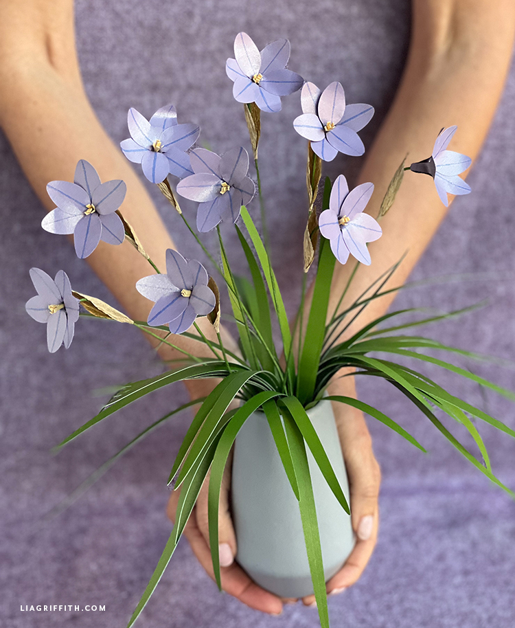 Paper Starflowers Template & Tutorial - Lia Griffith