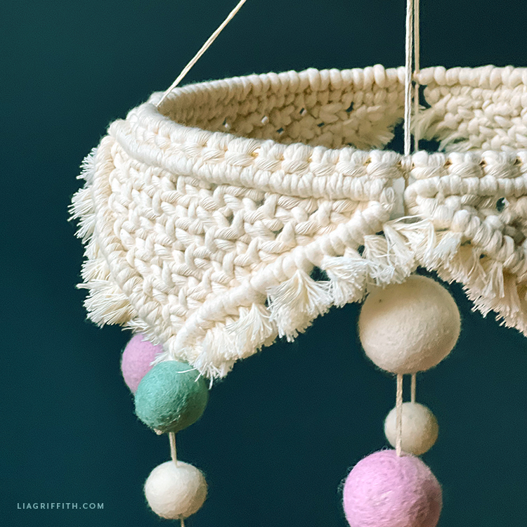 VIDEO: Macrame & Wool Ball Mobile - Lia Griffith