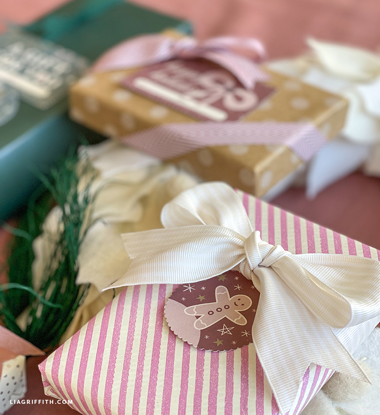 Holiday Gift Labels (Free Printables) - Lia Griffith