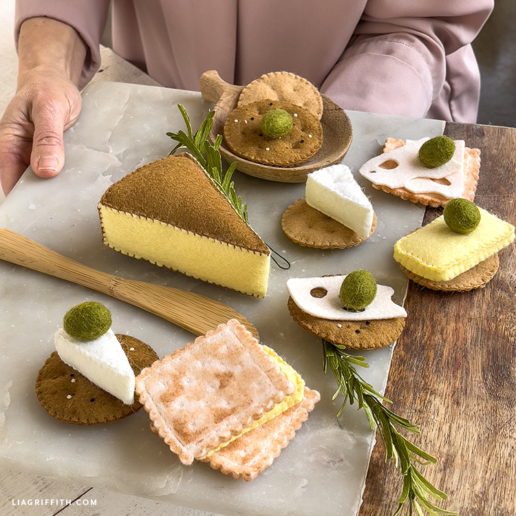 Felt Cheese and Crackers Template & Tutorial - Lia Griffith
