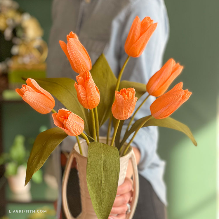 Heavy Crepe Paper Tulips Template & Video Tutorial - Lia Griffith