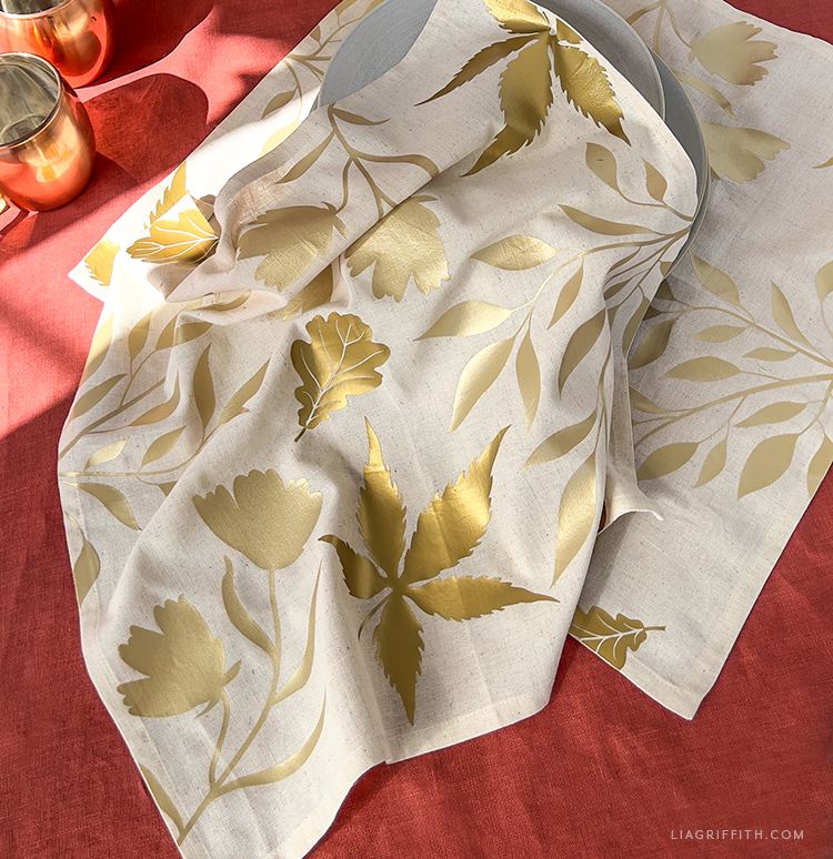 HTV Fall Pattern Napkins - Lia Griffith