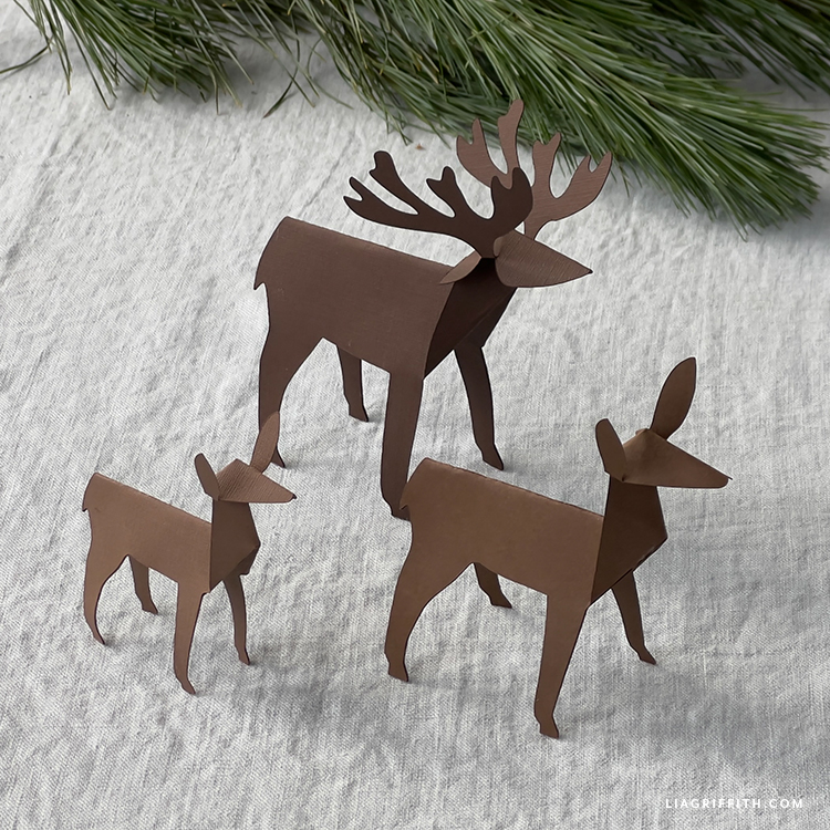 VIDEO: Cardstock Origami Elk Family - Lia Griffith