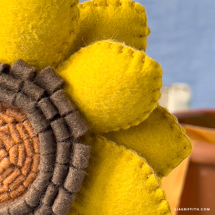 Felt Play Garden Sunflower - Lia Griffith