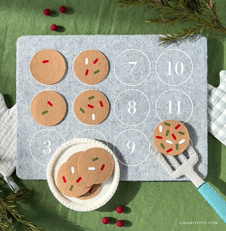 Felt Cookie Counting Game - Lia Griffith