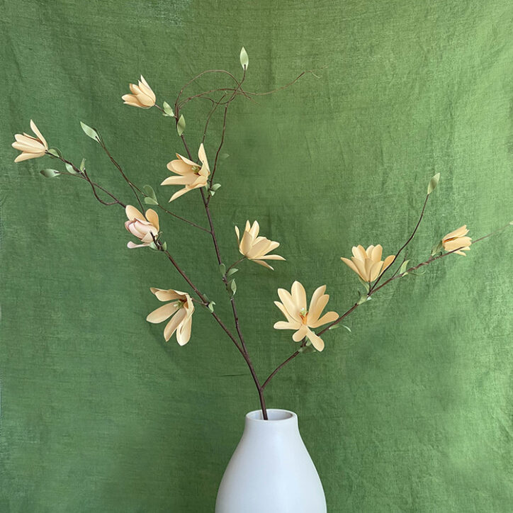 A Beginner's Guide to Frosted Paper Flowers - Lia Griffith