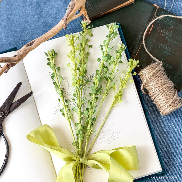 Crepe Paper Peppergrass - Lia Griffith